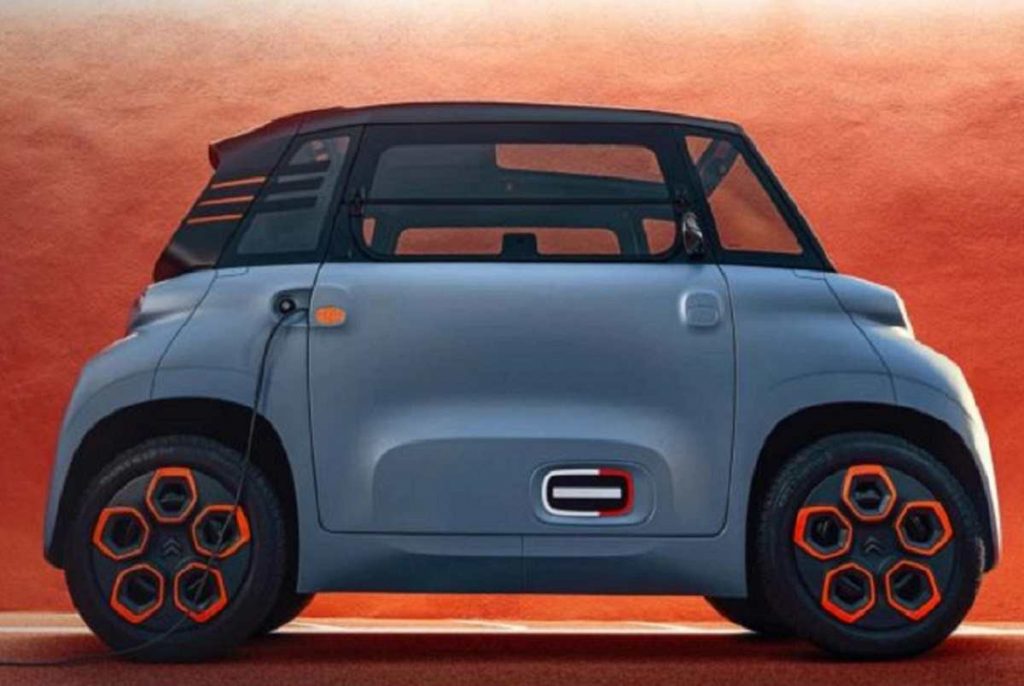 Fiat, due nuovi modelli tornano dal passato: le prime immagini fanno impazzire tutti