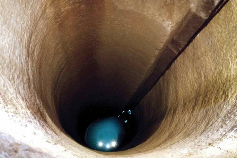 Il pozzo più profondo del mondo: non avete idea a cosa serva e chi lo ...