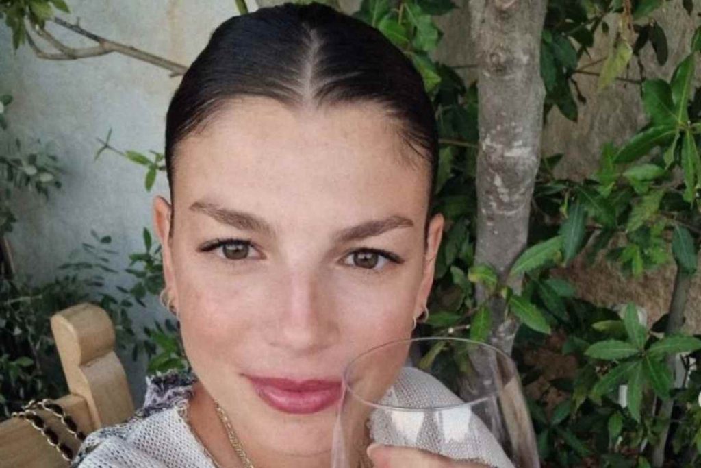 "Poteva essere meglio": lo sfogo di Emma Marrone commuove tutti - www ...
